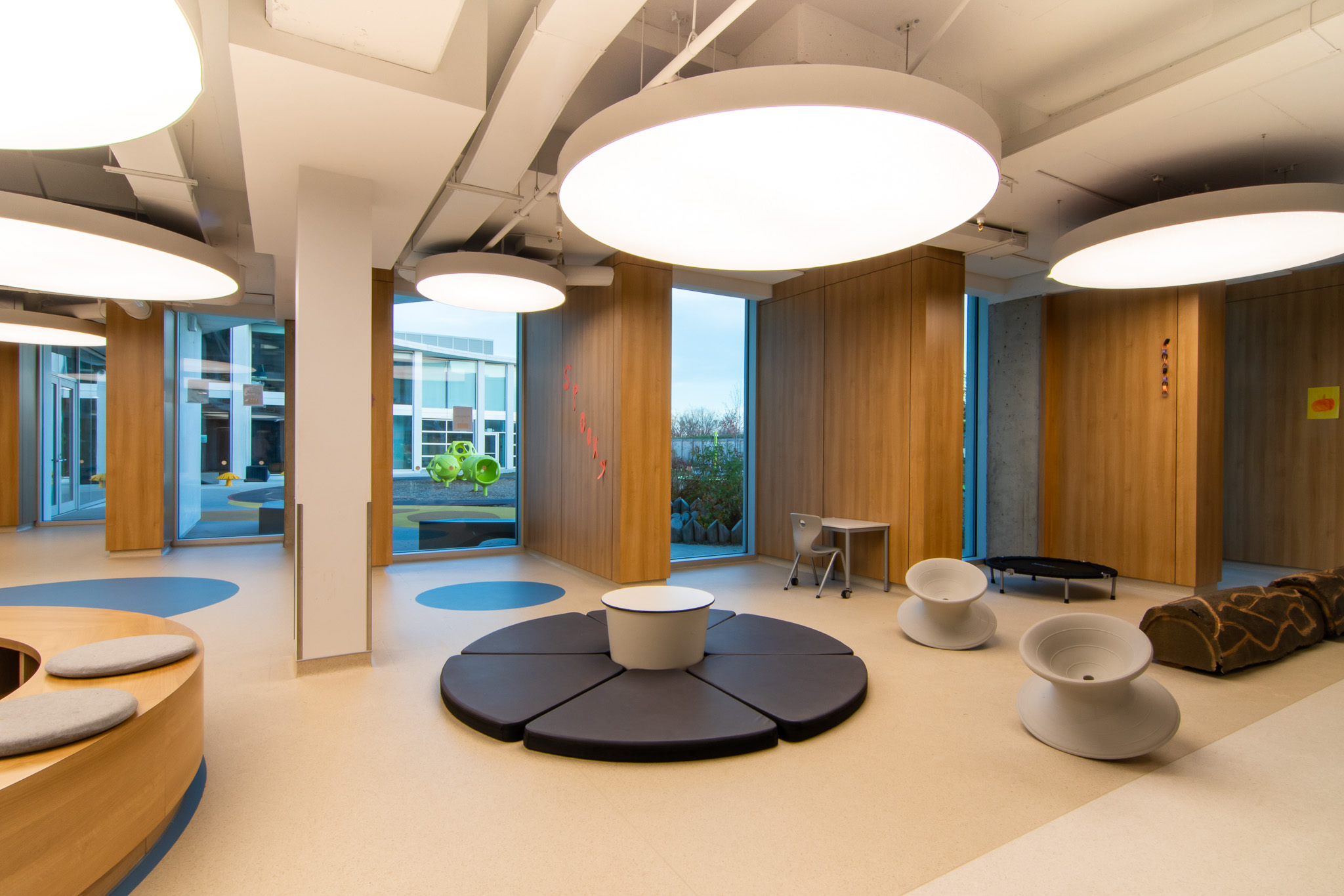 Giant Steps Autism Centre - Aquest